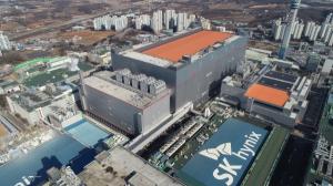 SK Hynix puts in equipment into M15X fab two months earlier than ...